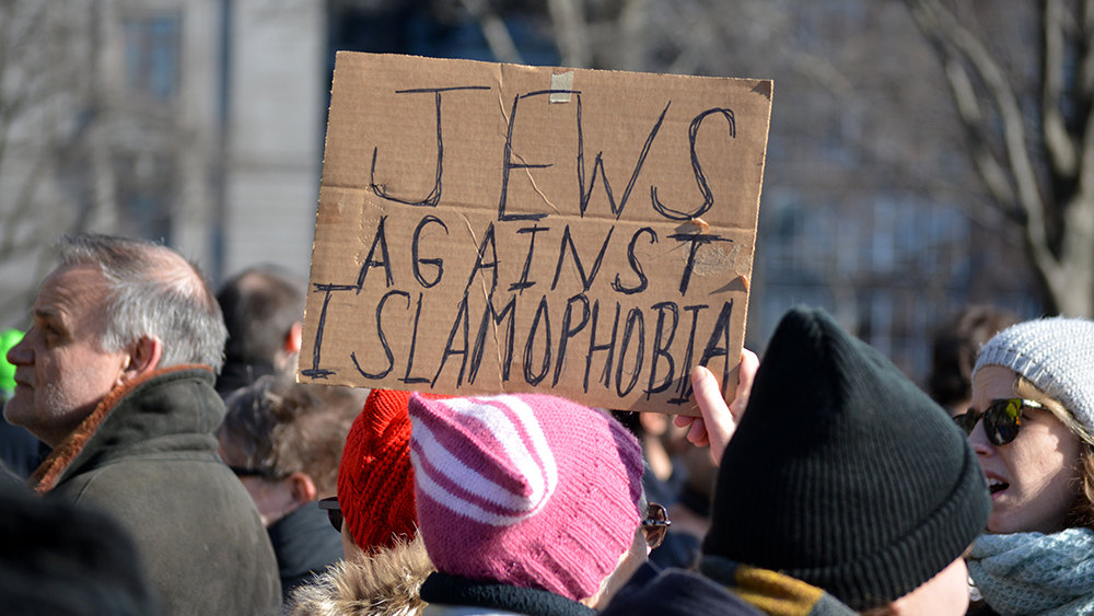 Religions Must Unite to Combat Hate, Interfaith Conference Concludes